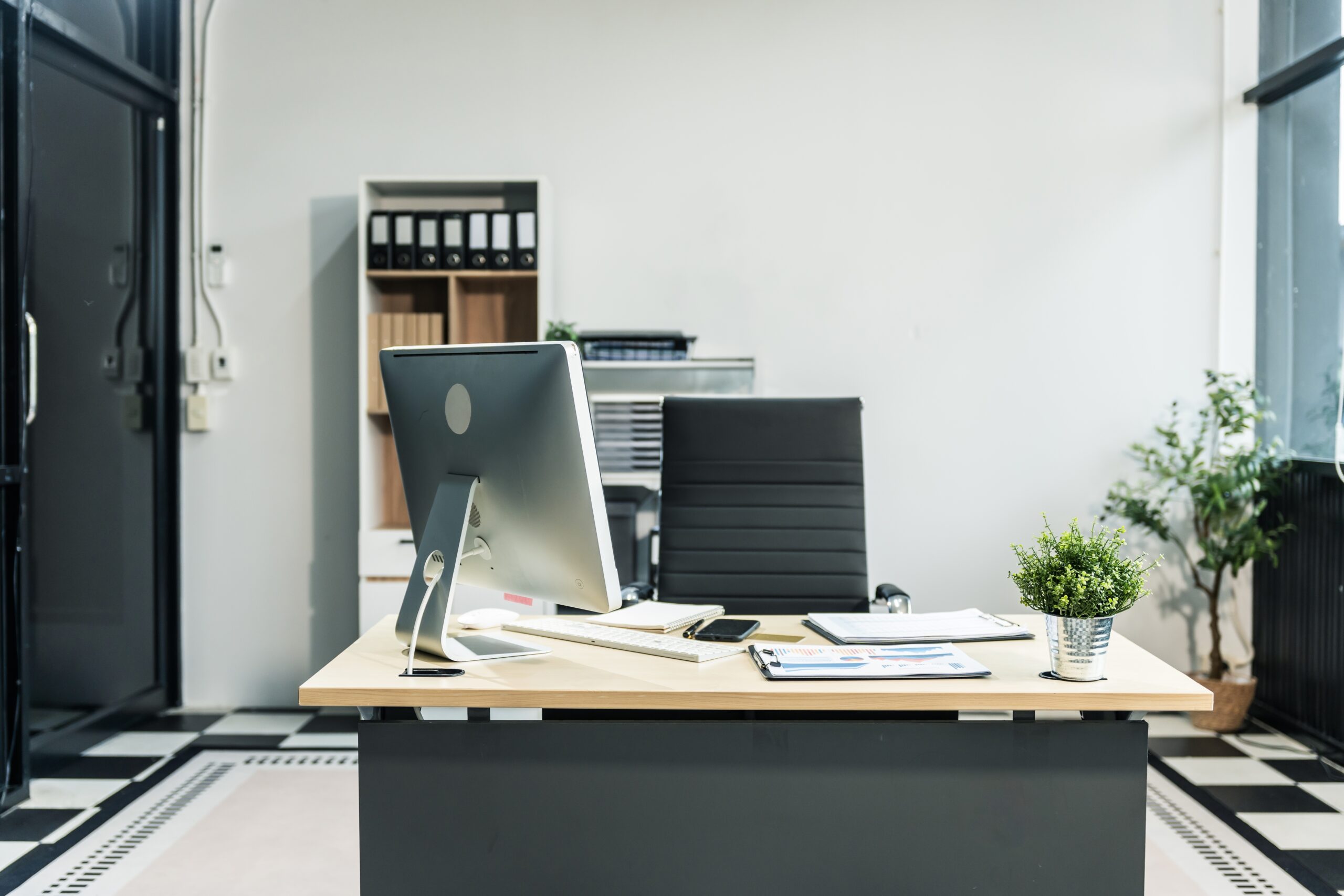 Work Smarter in Brentwood – Premium Office Space for Rent